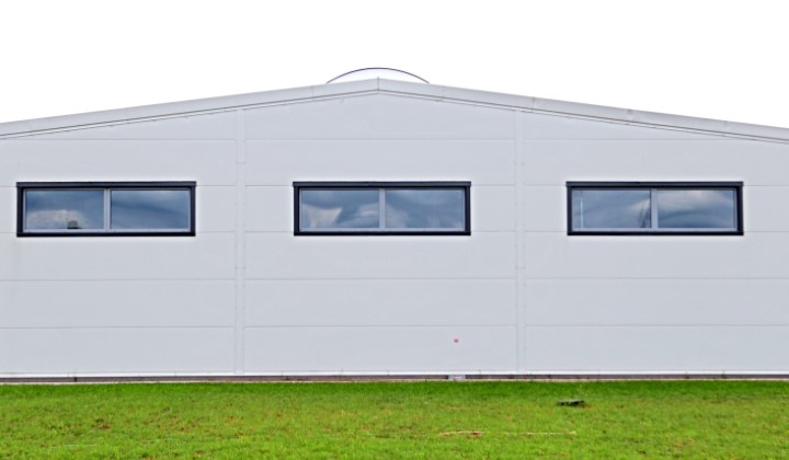 Płyty warstwowe ścienne i dachowe od firmy Borga